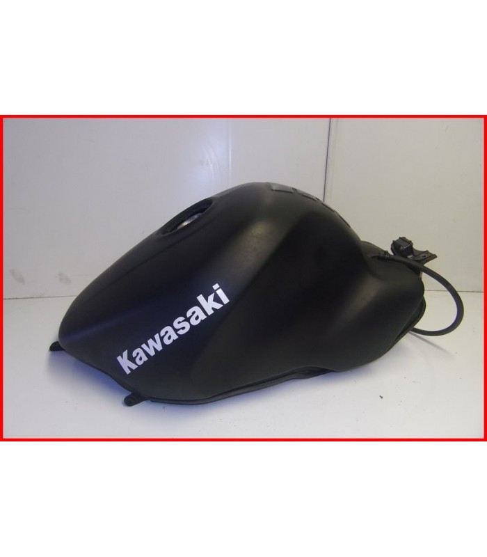 KAWASAKI ZX9R 1994-1997 RESERVOIR ESSENCE -OCCASION - MRJ69